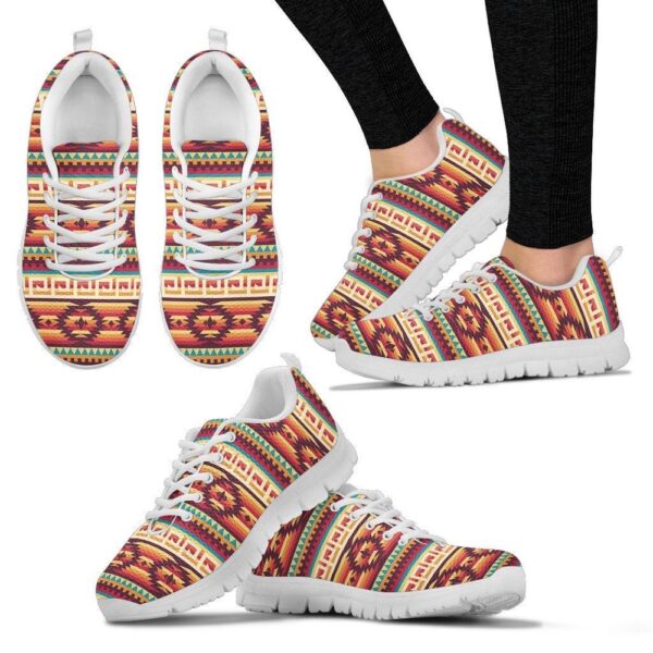 Native American Shoes, Aztec Native American Tribal Navajo Indians ...